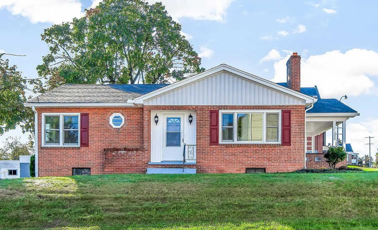 24 E 6th Ave, North York, PA 17404 - 2 bedroom House Rental - Zumper