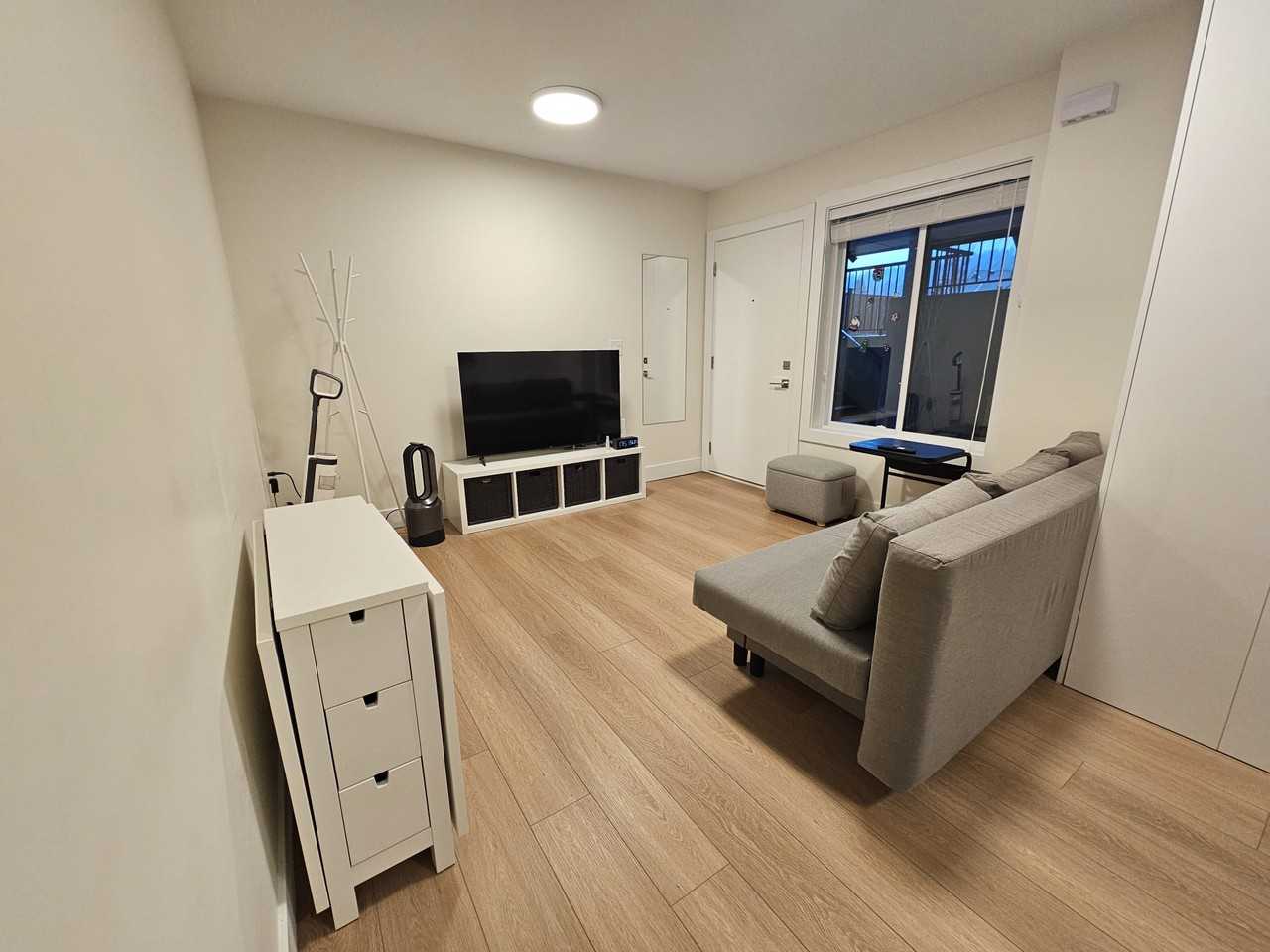 9505 Sullivan Street, Burnaby, BC V3J 1H8 - 2 Bedroom Apartment for ...