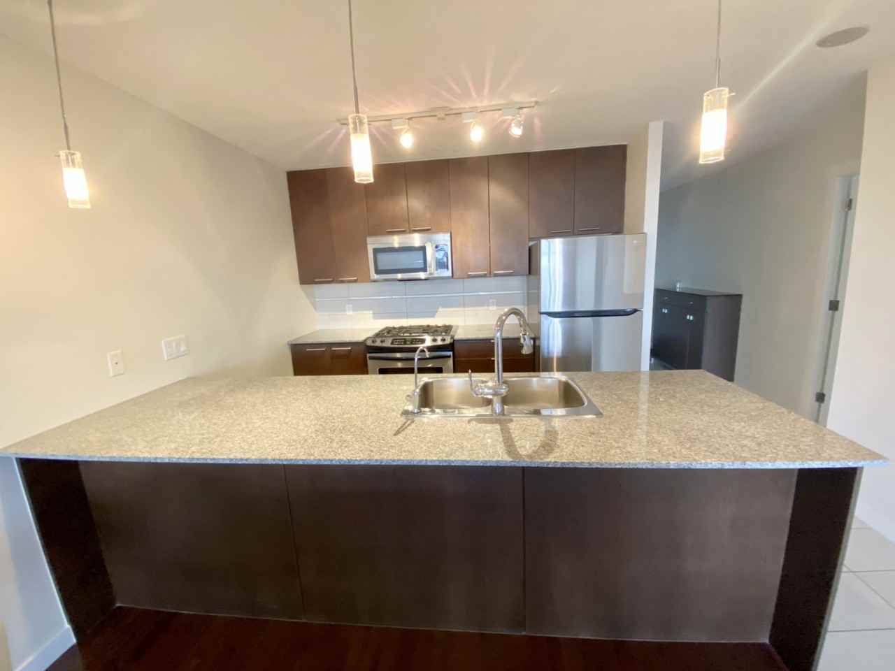 5811 Number 3 Road, Richmond, BC V6X 4L7, CA - 3 unit Rentals - Zumper