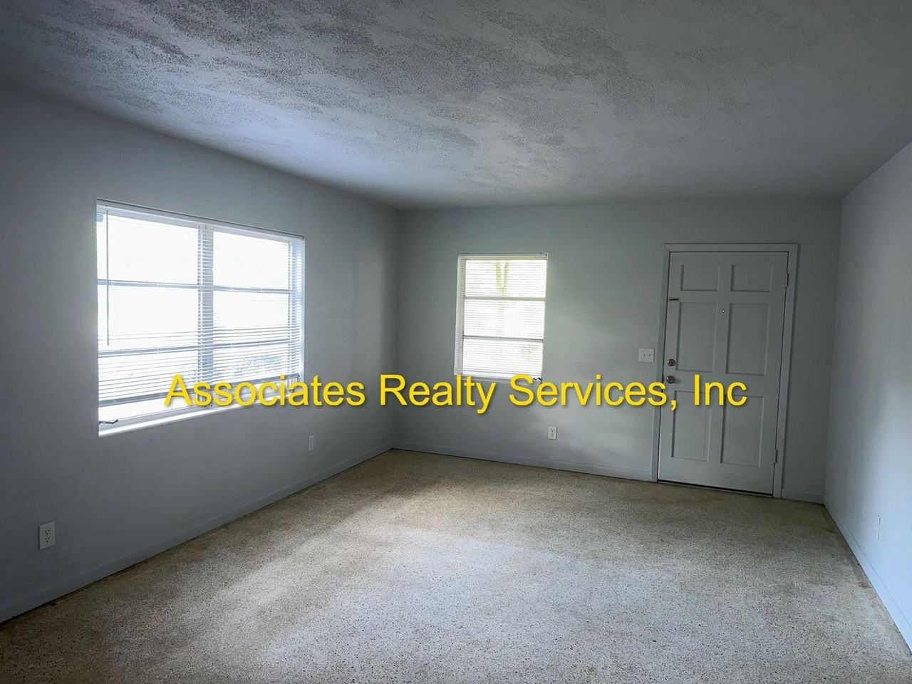 Riley- Northeast Duplex- 607 Apartments - 1947 1947 & 1949 NE 16th Way ...
