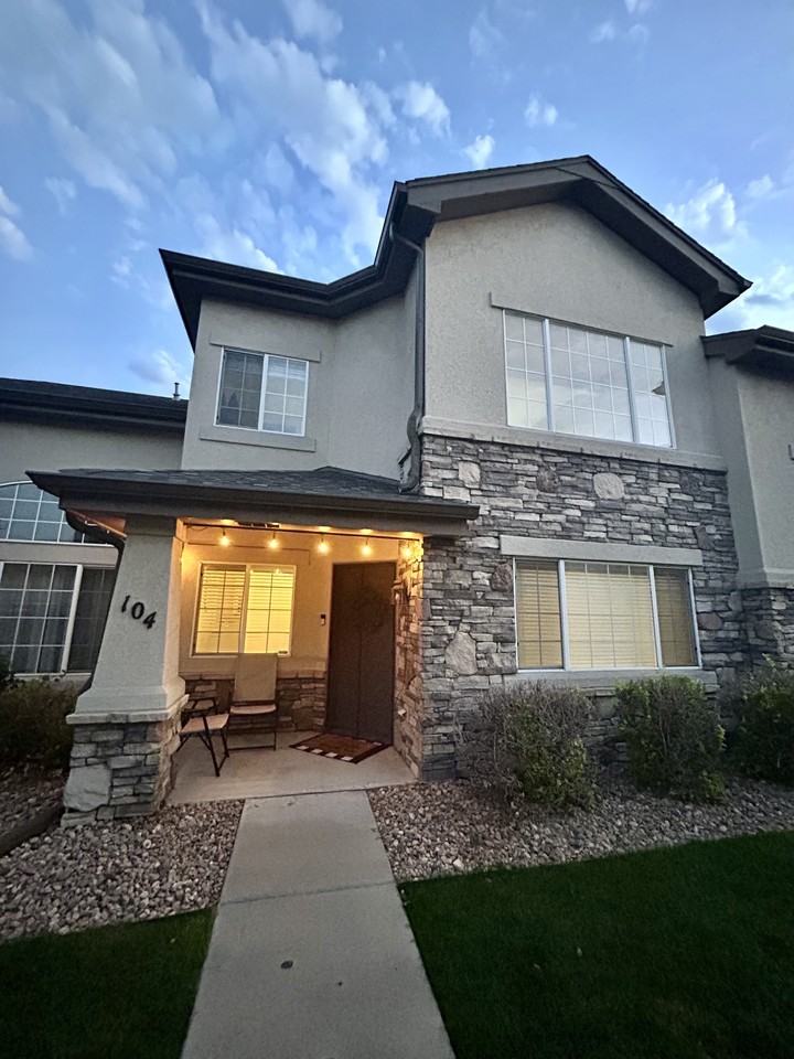 1395 South Chambers Road Apartments - 1395 S Chambers Rd Aurora CO | Zumper