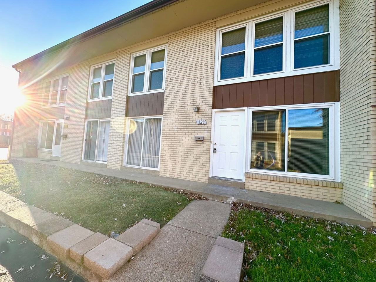 Forder Road Townhomes Apartments - 304 Forder Rd Oakville MO | Zumper