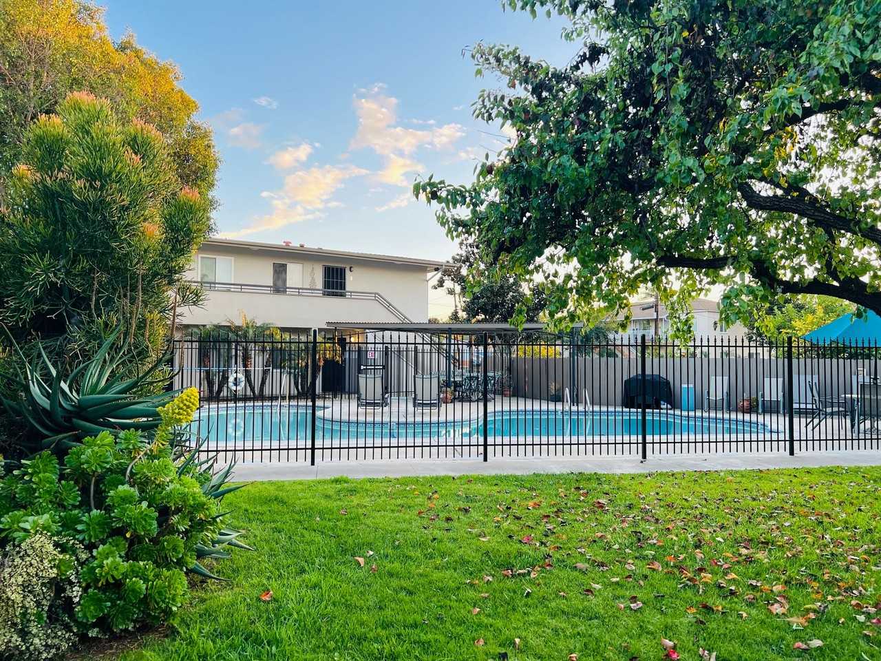 Welcome to the Dailey Court Apartments! - 5151 Dailey Court La Mesa CA ...