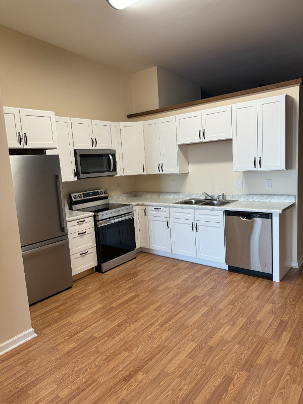 124 W Wade St #B, Wadesboro, NC 28170 1 Bedroom Condo for $1,100/month ...