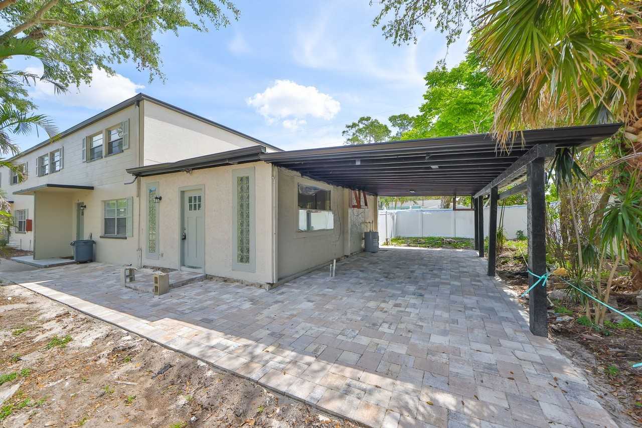 Largo Legacy Townhomes 1 Apartments - 11916 133rd Ave Ridgecrest FL ...