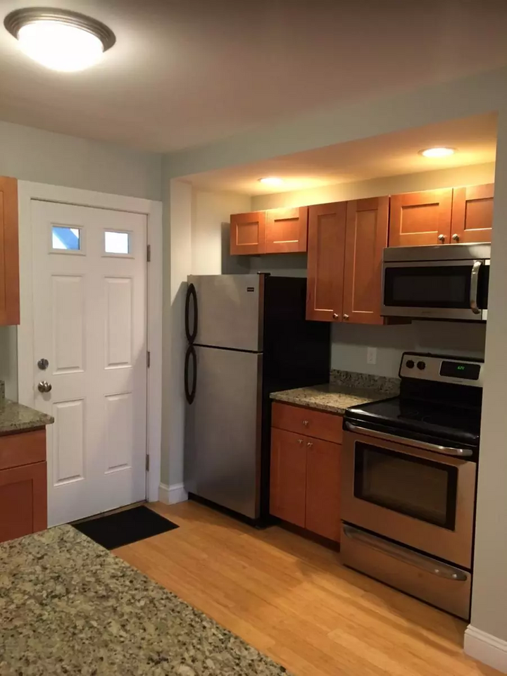201/203 Dean Street Apartments - Providence RI | Zumper
