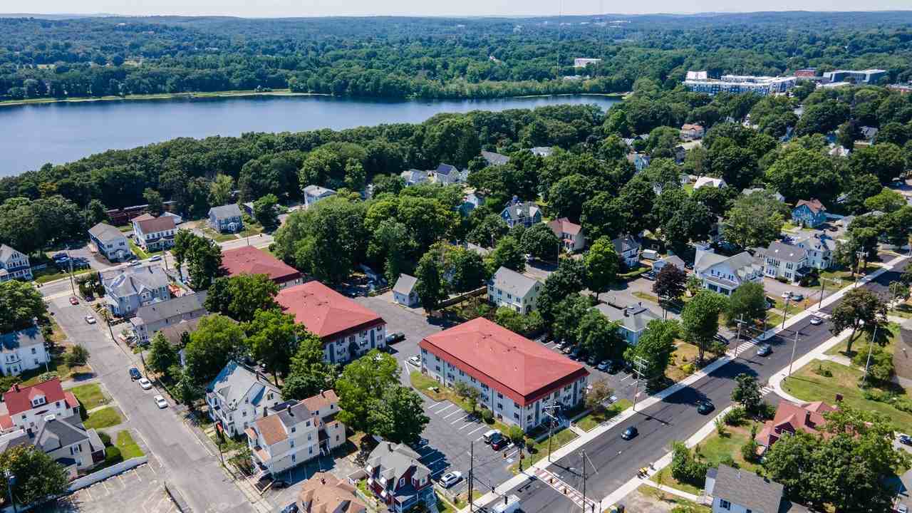 Upgraded and renovated apartments in a downtown Framingham - 258 Union ...