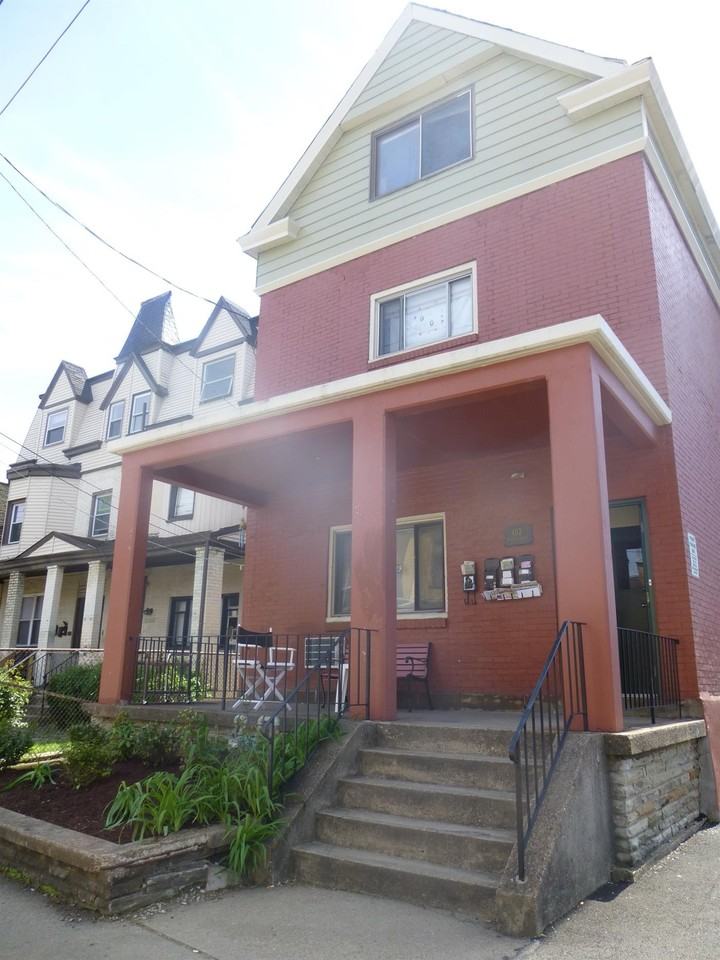 ATWOOD ST -- 164 Apartments - 402 ATWOOD STREET/3624 BATES STREET ...