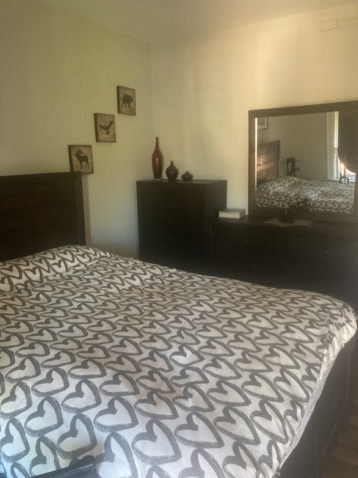 321 Lonsdale Rd, Toronto, ON M4V 1X3 Room for $1,500/month - Zumper