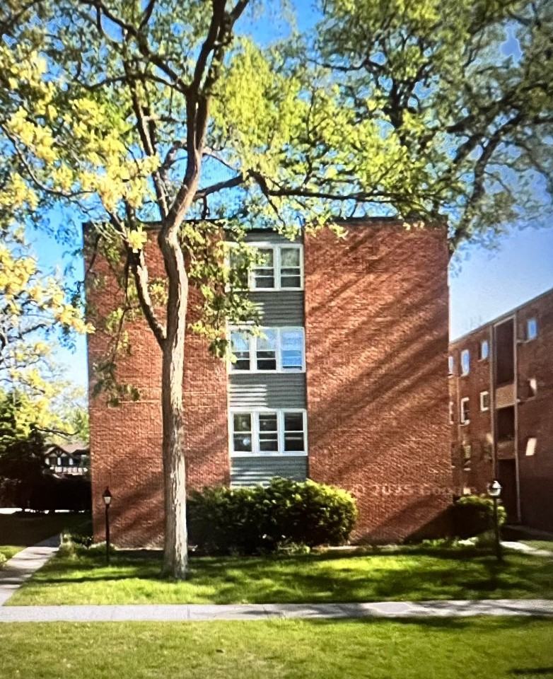 2725-27 Central Street Apartments - 2725 Central St Chicago IL | Zumper