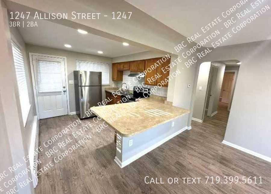 Allison Street Townhomes Apartments - 1247 Allison St Lakewood CO | Zumper