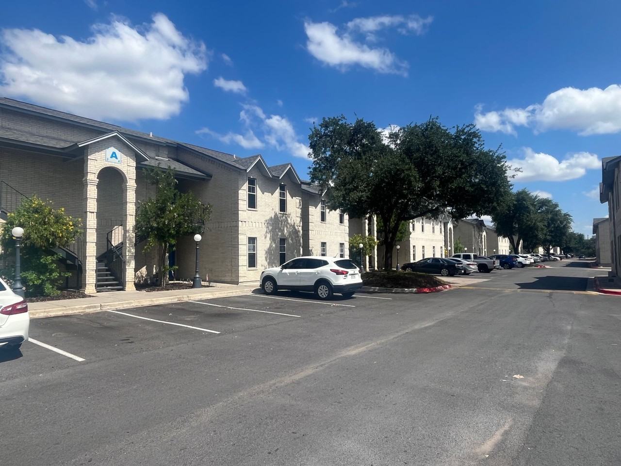 Town Lake Apartments - 1315 E Hillside Rd Laredo TX | Zumper