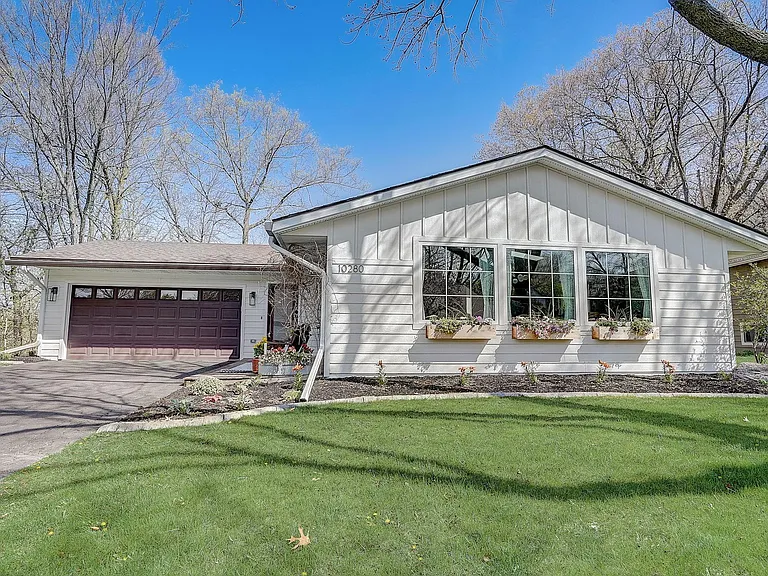 10280 Amsden Way, Eden Prairie, MN 55347 - 1 bedroom House Rental - Zumper