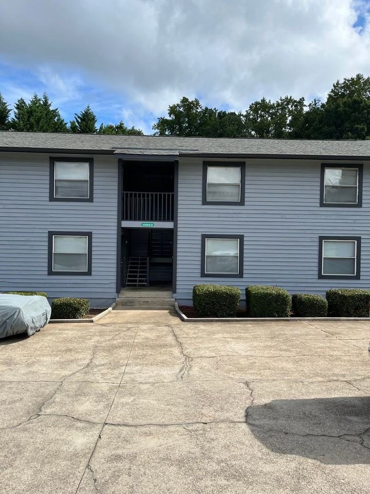 Carlton Commons Apartments - 4345 Oakwood Rd Oakwood GA | Zumper