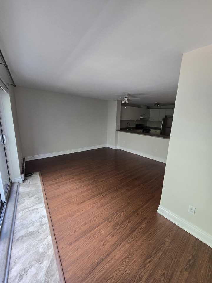 Soong Holdings Apartments - 2633 - 2633 Yonge Street Toronto ON | Zumper