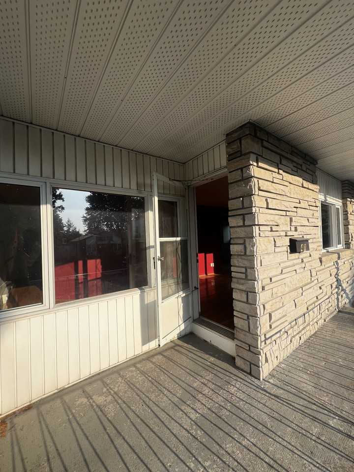 41 Rue Montpetit, Gatineau, QC J8Y 4Z7 - Apartment for Rent | PadMapper