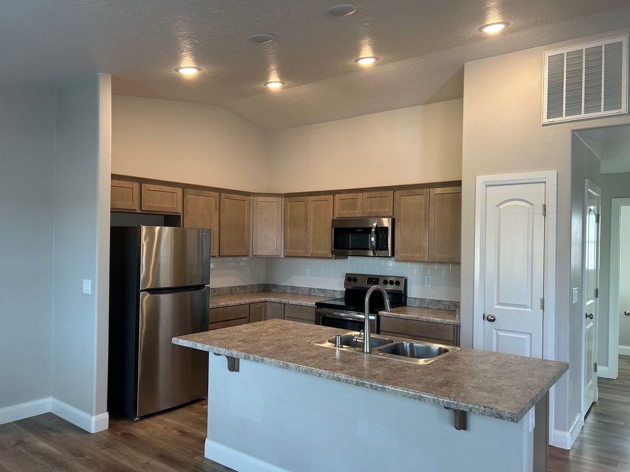 130 E. First North St. Apartments - 130 E 1st North St Mesquite NV | Zumper