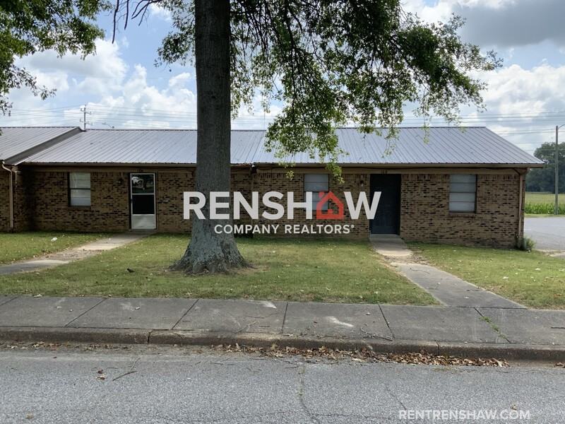 102 Mccullough Ave, Newbern, TN 38059 - 2 unit Rentals - Zumper
