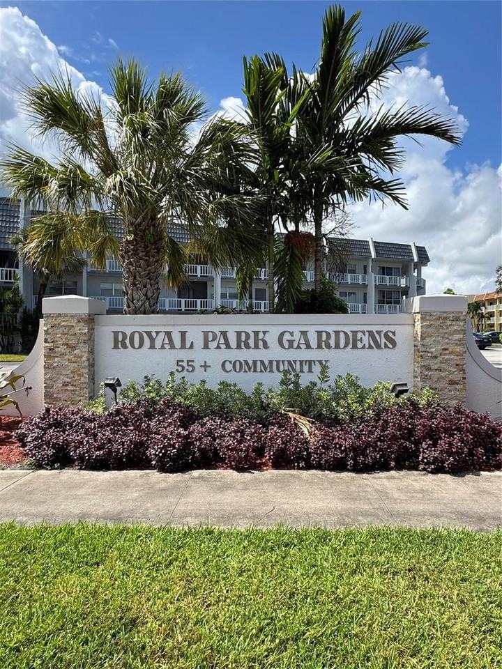 6550 Royal Palm Boulevard, Margate, FL 33063 - 5 unit Rentals - Zumper