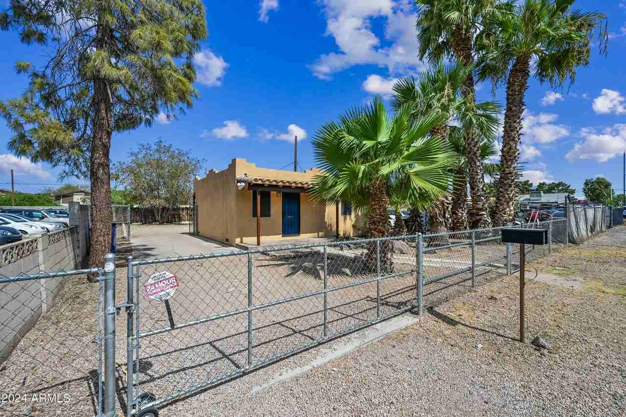 29 N San Jose, Mesa, AZ 85201 - 2 bedroom House Rental - Zumper