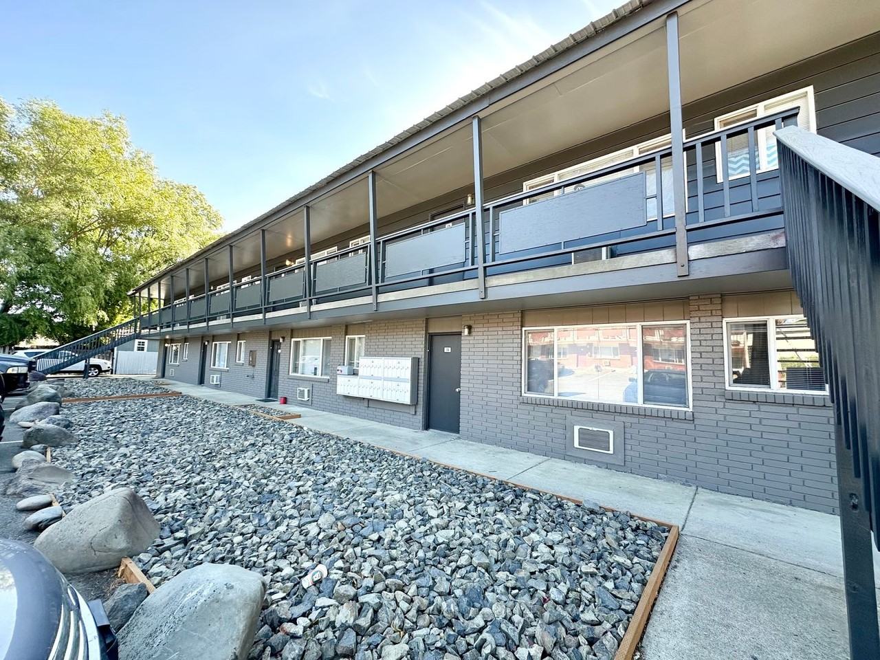 Mt Stuart Apartments - 2000 N Walnut St, Ellensburg, WA 98926 ...