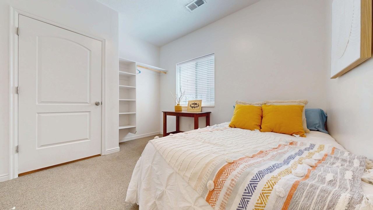 Cedar Pointe Student Housing Apartments - 1055 W 400 N Cedar City UT ...