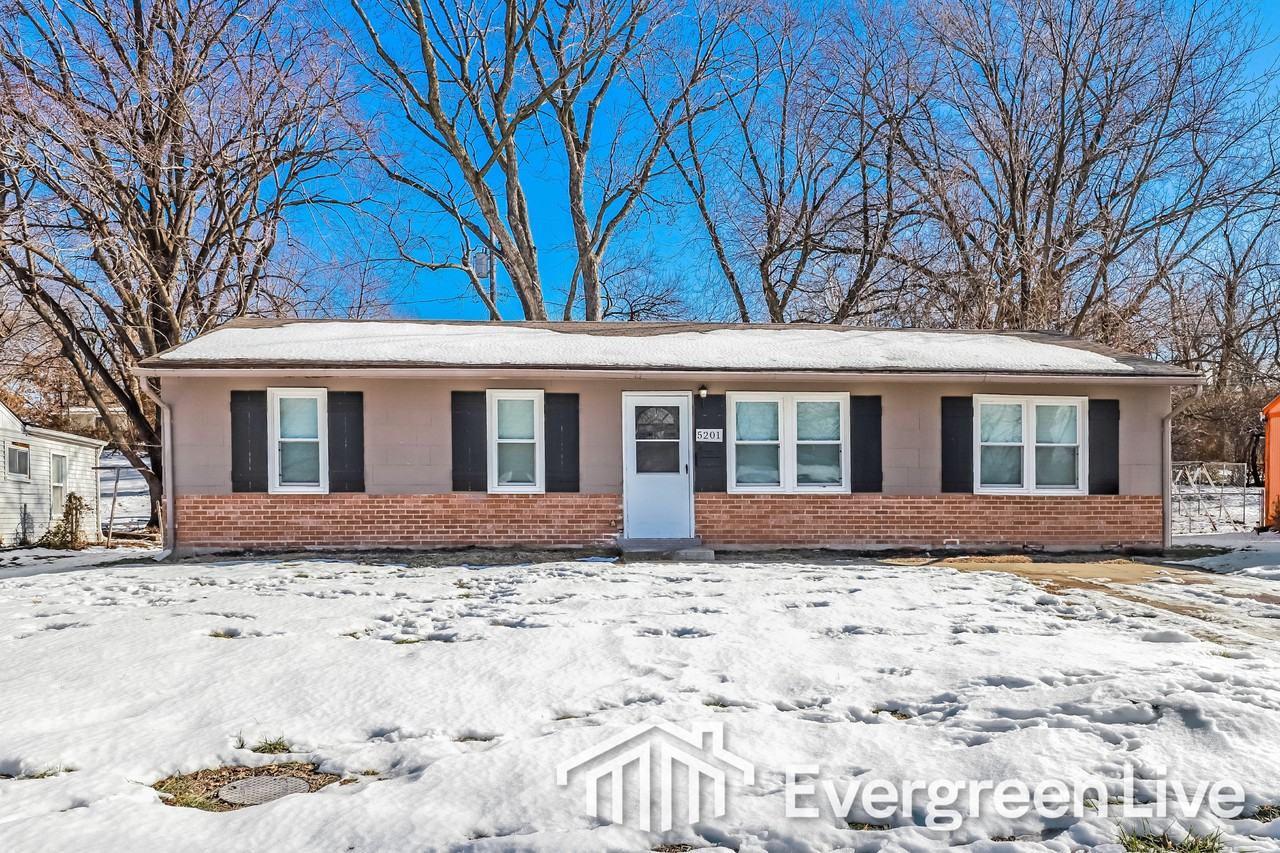 5201 Palmer Dr, Kansas City, MO 64129 - 4 bedroom House Rental - Zumper