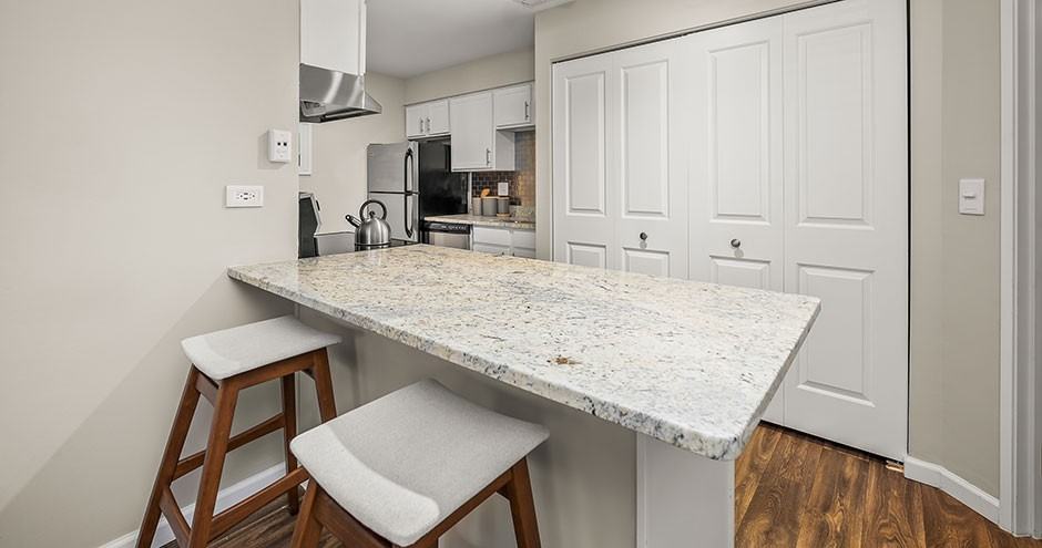 Windscape of Naperville Apartments - 896 Benedetti Dr Naperville IL ...