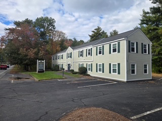 98 E Grove St #3, Middleboro, MA 02346 1 Bedroom Apartment for $1,900 ...