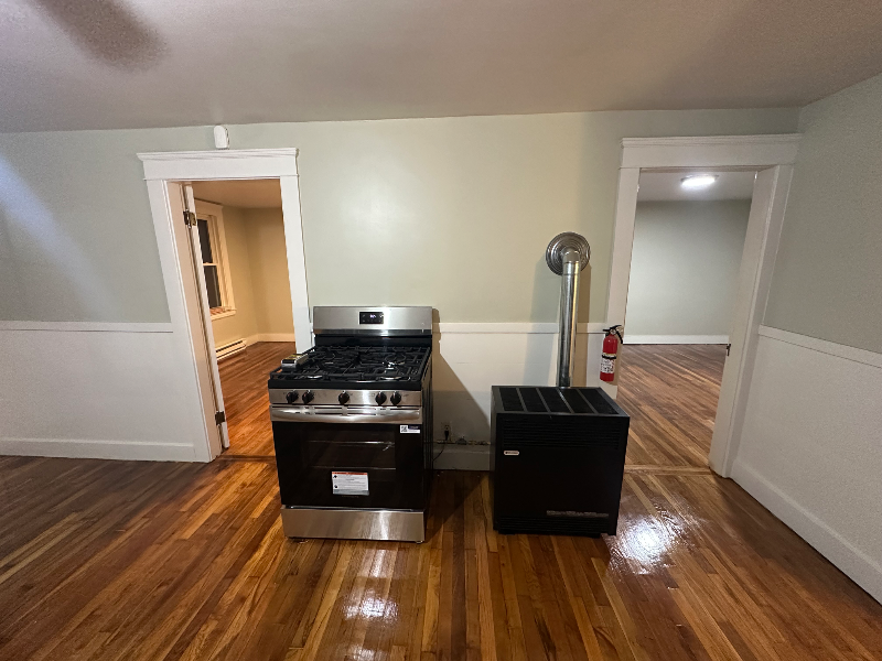 448-450 Hamilton Street #450, Worcester, MA 01604 3 Bedroom Apartment ...