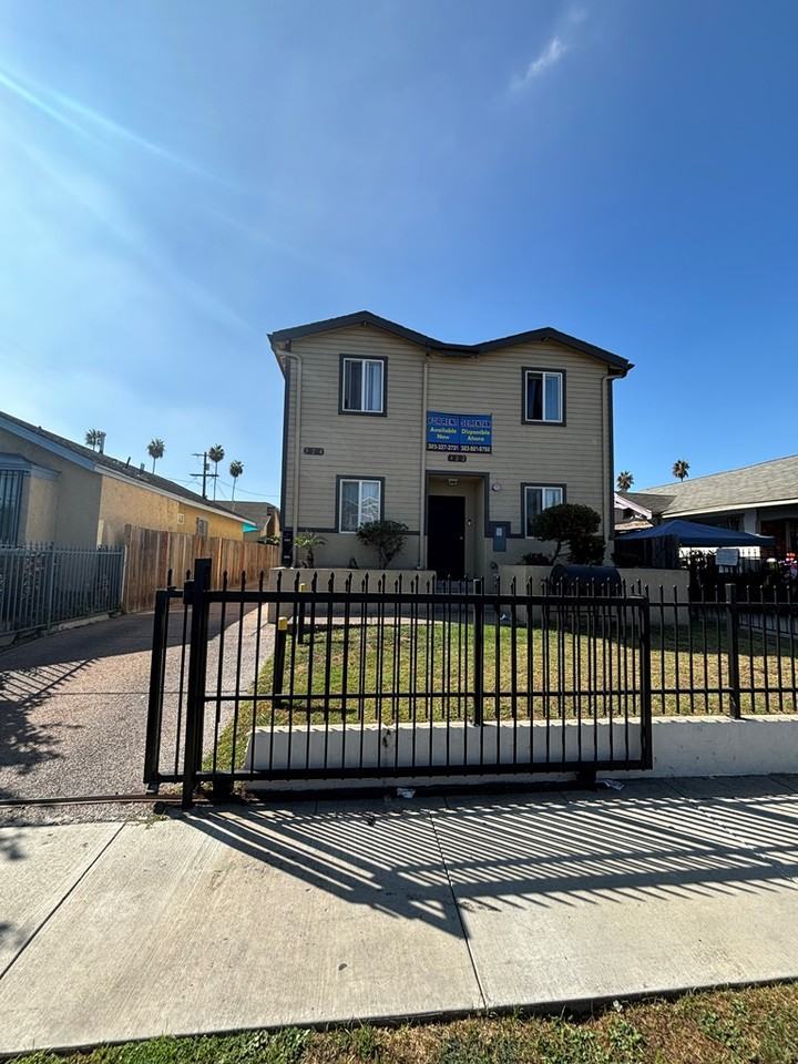 324 West 77th Street, Los Angeles, CA 90003 5 Bedroom House for $3,850 ...