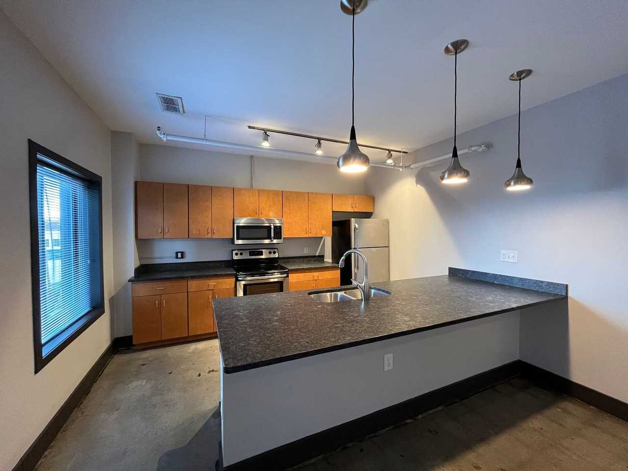 The Locker Room Lofts Apartments - 425 Church Avenue Southwest Roanoke ...