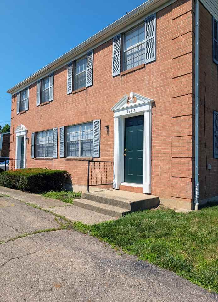 Rustic Ridge Apartments - 3400 N High St Columbus OH | Zumper