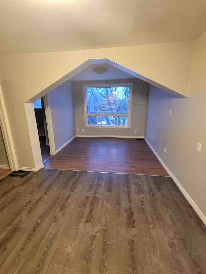 242 Leslie St, Greater Sudbury, ON P3B 2T3, CAN - 2 unit Rentals - Zumper