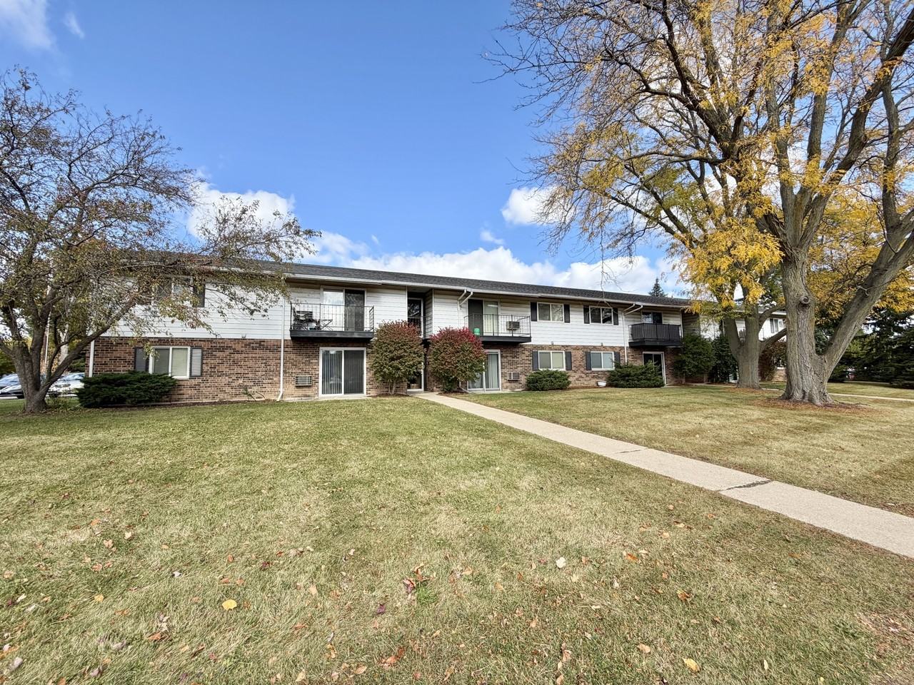 1810 Greenway Cross Apartments - Fitchburg WI | Zumper