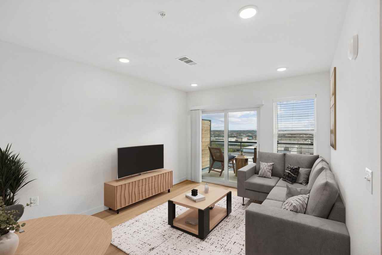 The Zenith Apartments - 1709 Burton Dr Austin TX | Zumper