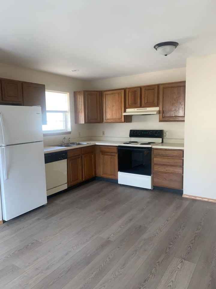 Loftin Rost Springhill, LLC Apartments - 232 N Pitts St Marshfield MO ...