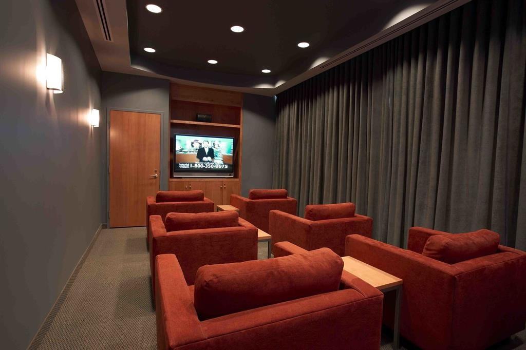 150 Roehampton Ave, Toronto, ON M4P 0A2 - 2 Bedroom Apartment for Rent ...