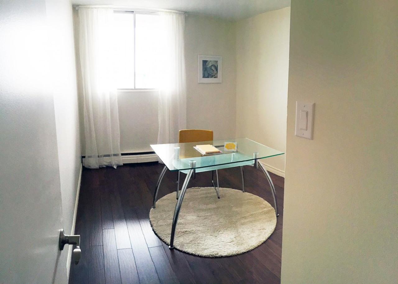 1825 Russell Road Apartments - 1825 Russell Rd Ottawa ON | Zumper