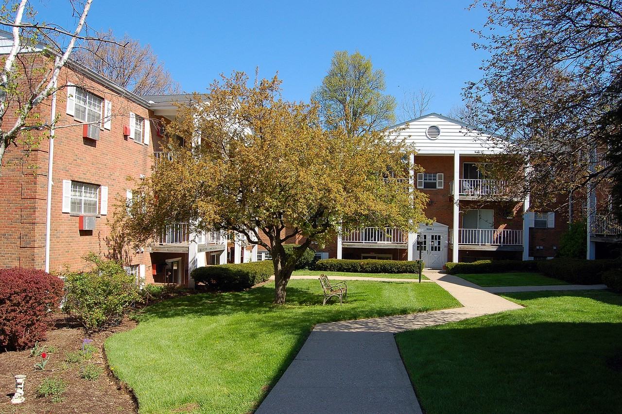 222 Senator Pl, Cincinnati, OH 45220 - 2 unit Rentals - Zumper Rentals